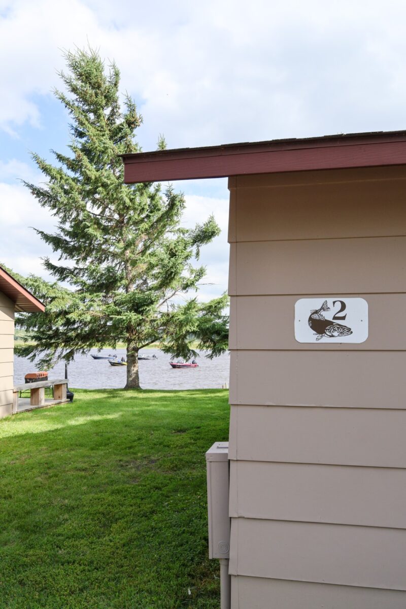 Riverside 2 Bedroom Cabins (#1-5) - Border View Lodge